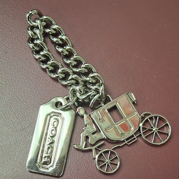 Coach | Bags | Vtg Coach Silver Metal Horse And Carriage Charm And Hang ...